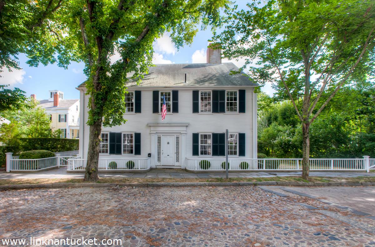 100 Main Street