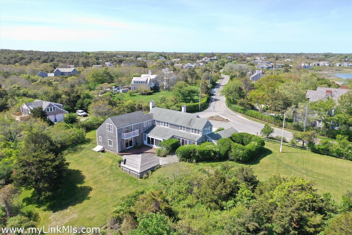 39 Monomoy Road