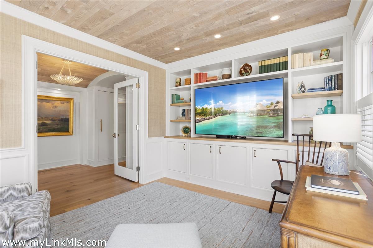 20 West Chester Street